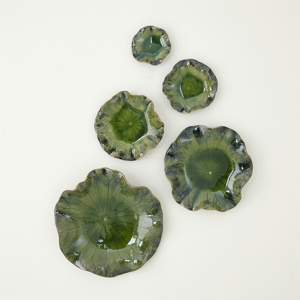 Free Formed Lily Plate-Green-18 – France & Son